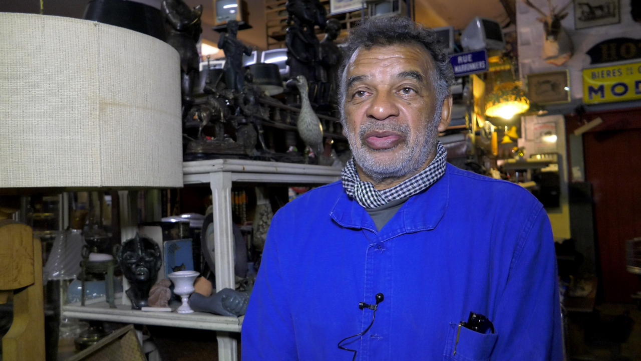 Chef décorateur cinéma, il habille les séries HPI et Germinal - KITA